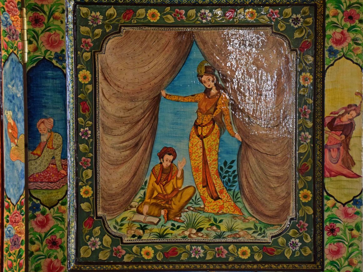 Photo Essay: Kashmiri Papier Mache Artisan Triumphs at Iranian Craft ...